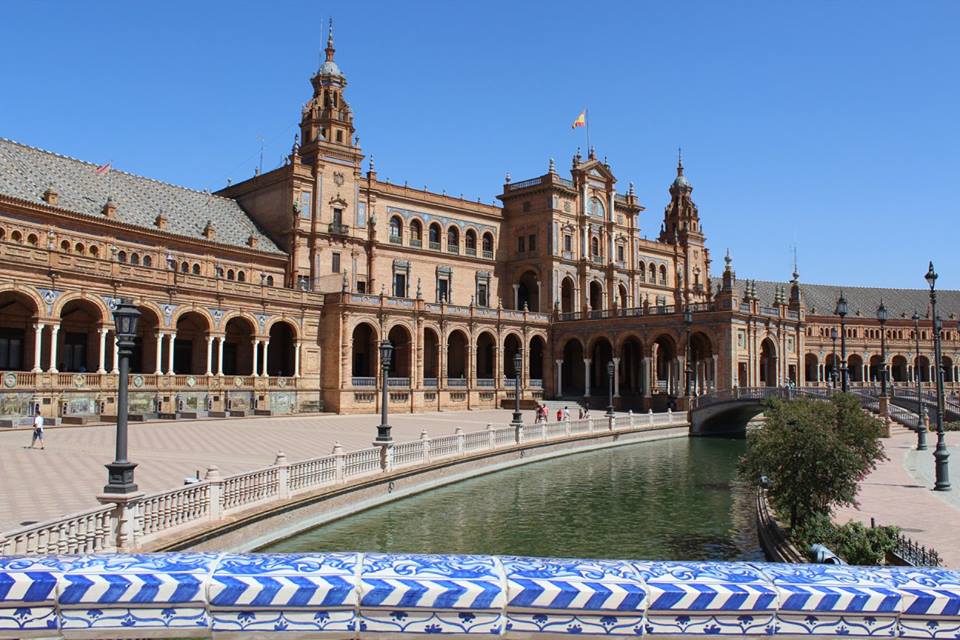 ¡Sevilla tiene un color especial!